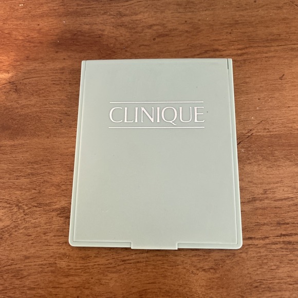 Storage & Organization | Vintage Clinique Green Compact Makeup Mirror ...